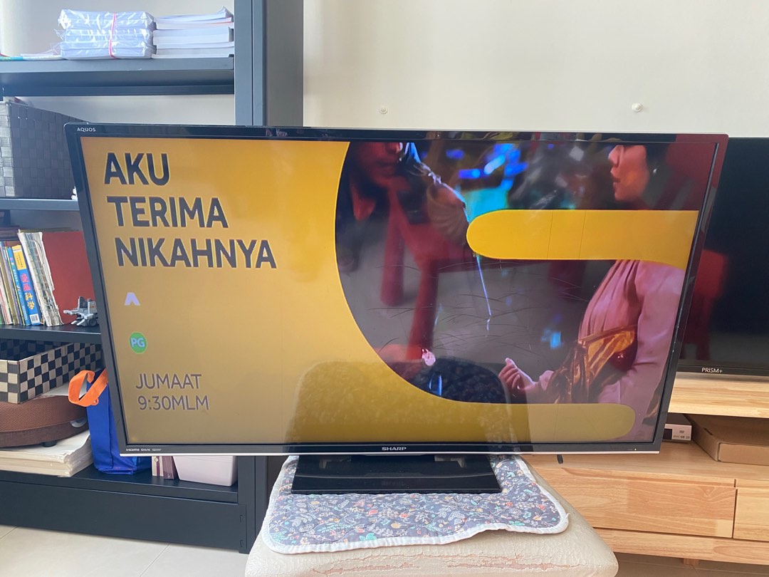 Sharp LC-39LE440M 39inch AQUOS LED TV, TV & Home Appliances, TV ...