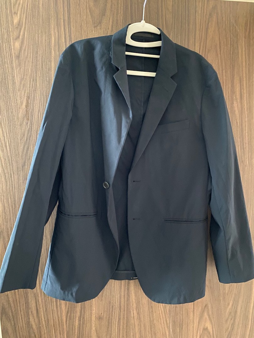 Uniqlo navy blue blazer, Men's Fashion, Coats, Jackets and Outerwear on ...