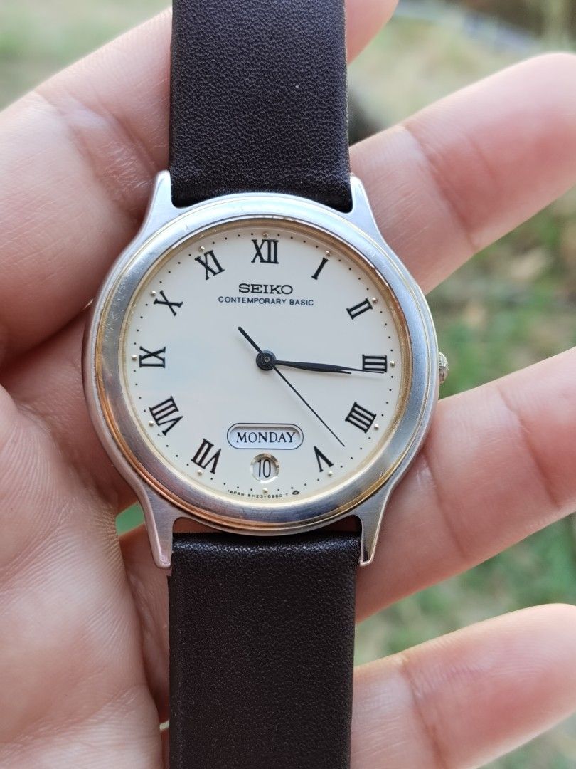 Used Vintage Seiko Contemporary Basic Day Date Roman Numerals 5H23-6B90 ...