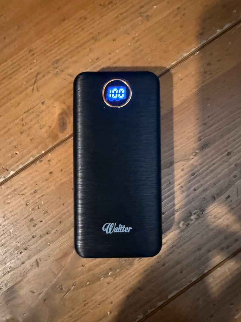 WALTER 20,000mAh Power Bank, Mobile Phones & Gadgets, Mobile & Gadget ...