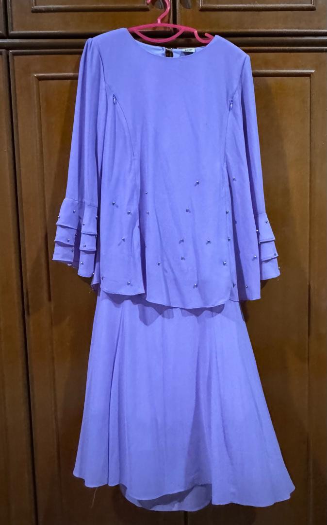Baju Kurung Purple brand MW, Women's Fashion, Muslimah Fashion, Baju ...
