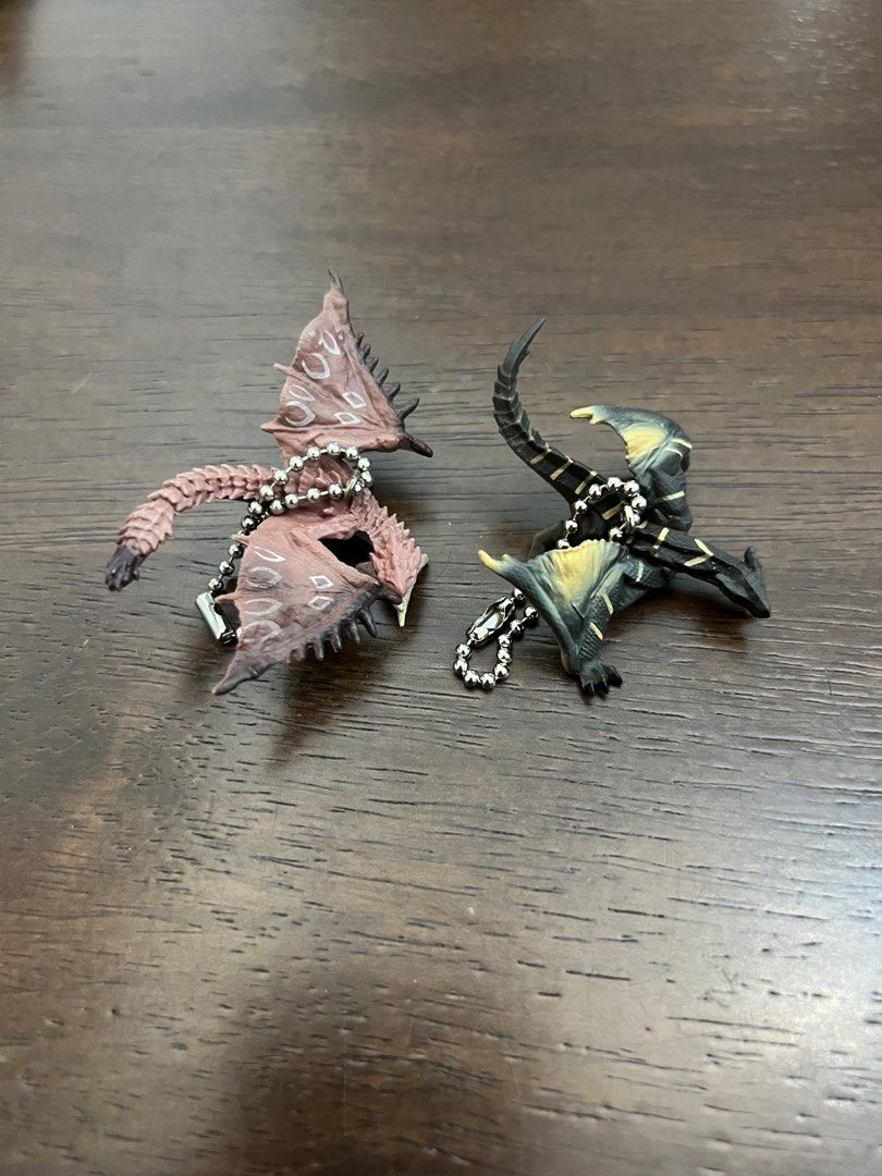 CAPCOM Monster Hunter Brute Tigrex & Pink Rathian Mini Strap Keychain ...