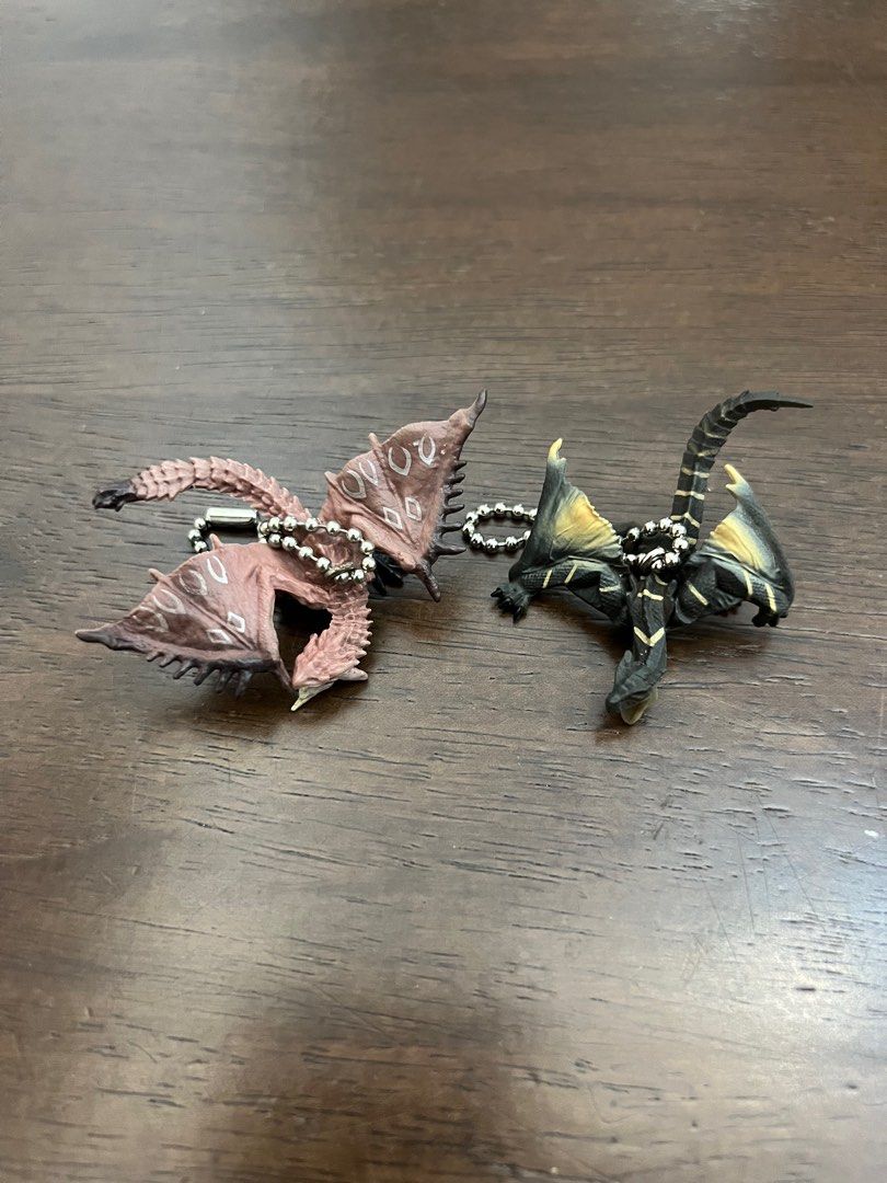 CAPCOM Monster Hunter Brute Tigrex & Pink Rathian Mini Strap Keychain ...