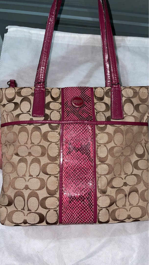 COACH PYTHON MEDIUM TOTE BAG, Women's Fashion, Bags & Wallets, Tote ...