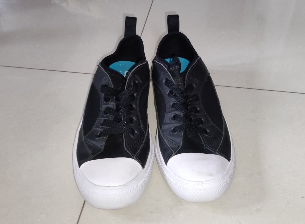 Converse Chuck Taylor All Star Wave Ultra Easy On Women's Sneakers ...