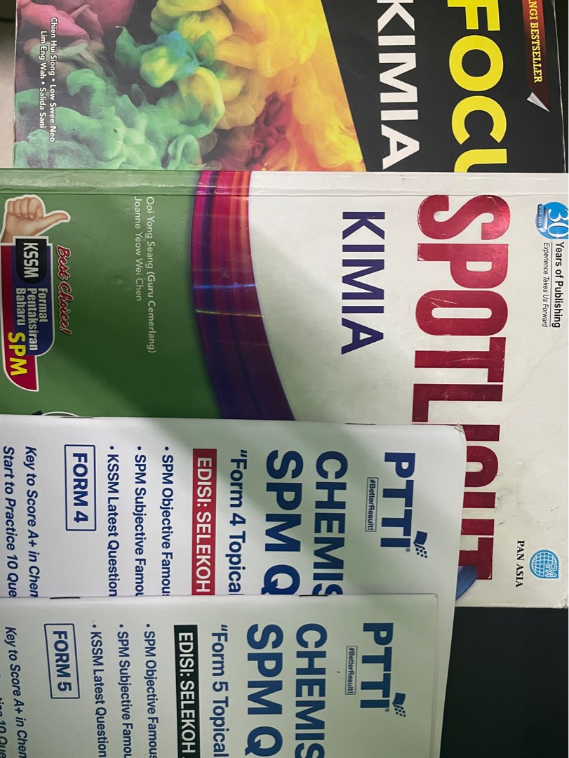 FOKUS, SPOTLIGHT and PTTI KIMIA Book, Hobbies & Toys, Books & Magazines ...