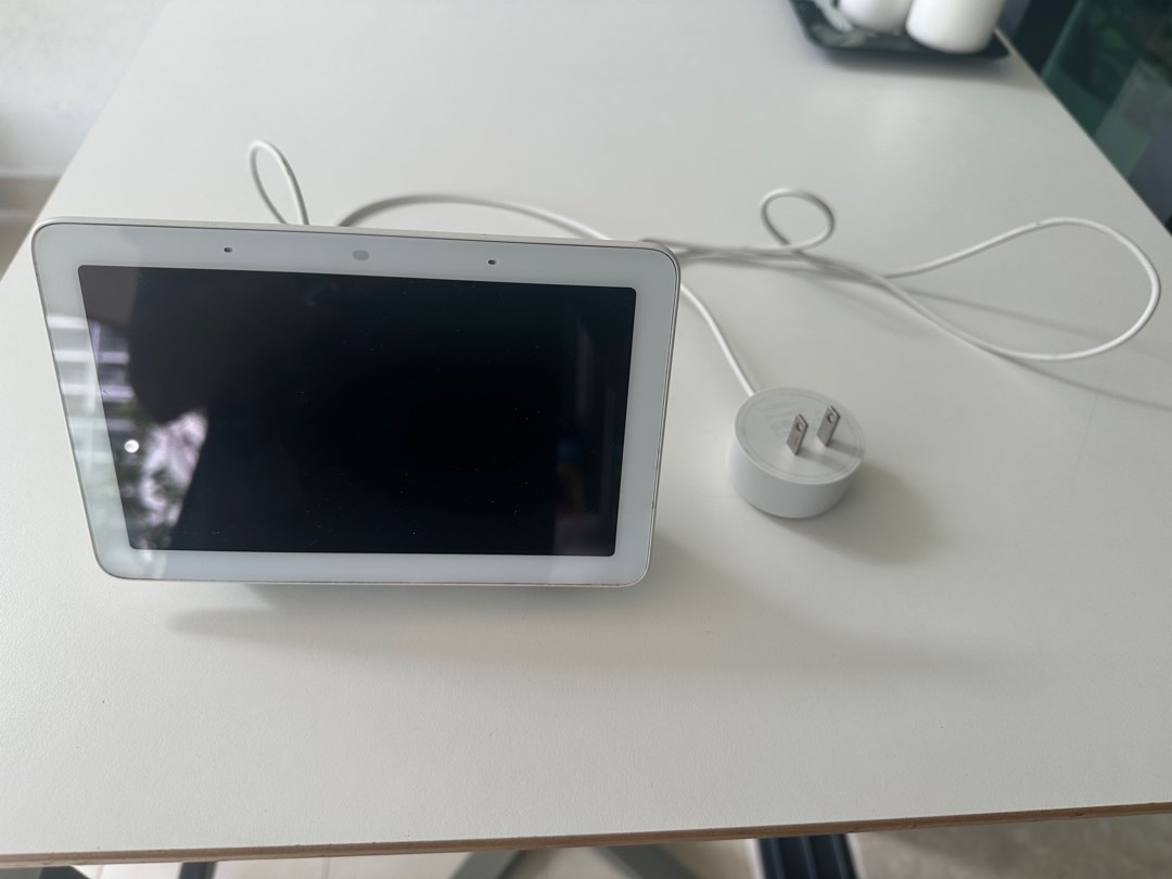 Google Nest Hub 1st Gen, Mobile Phones & Gadgets, Other Gadgets on ...
