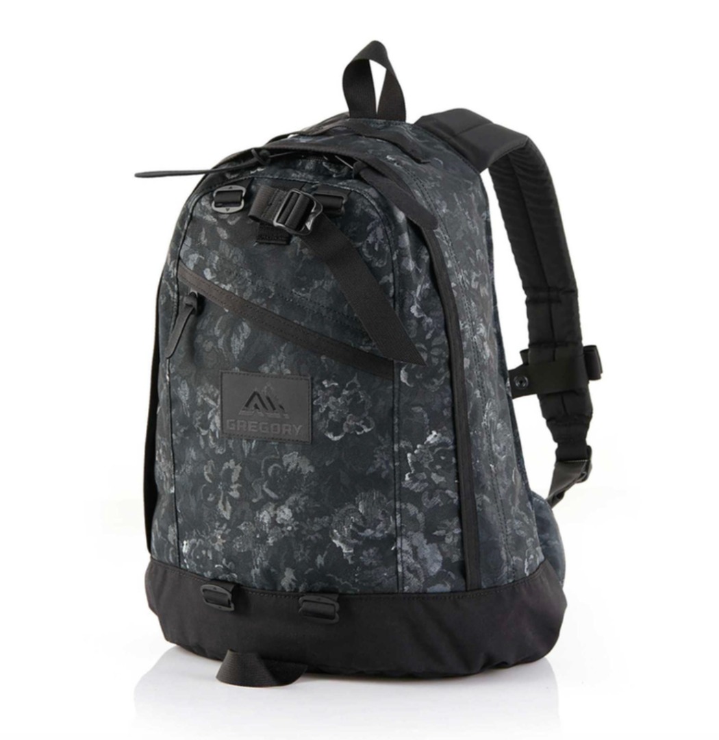 18換26黑花GREGORY FINE DAY V2 18L BACKPACK, 男裝, 袋, 背包 - Carousell