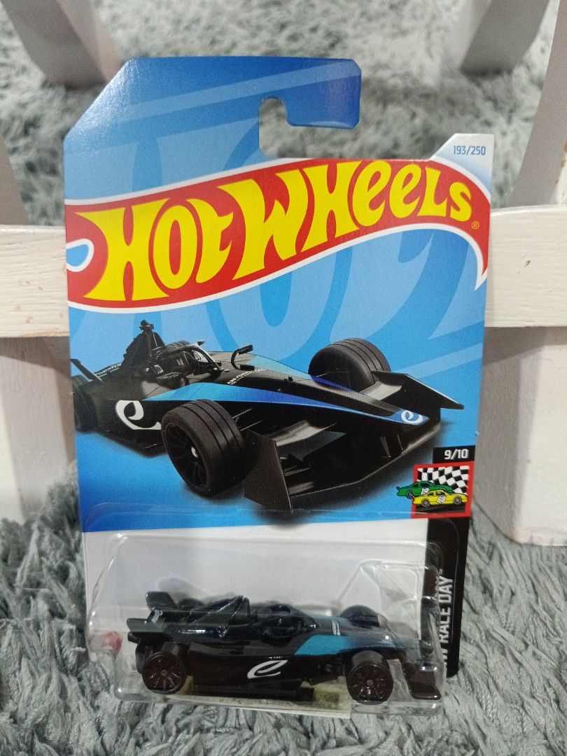 Hot wheels formula E, Hobbies & Toys, Toys & Games on Carousell