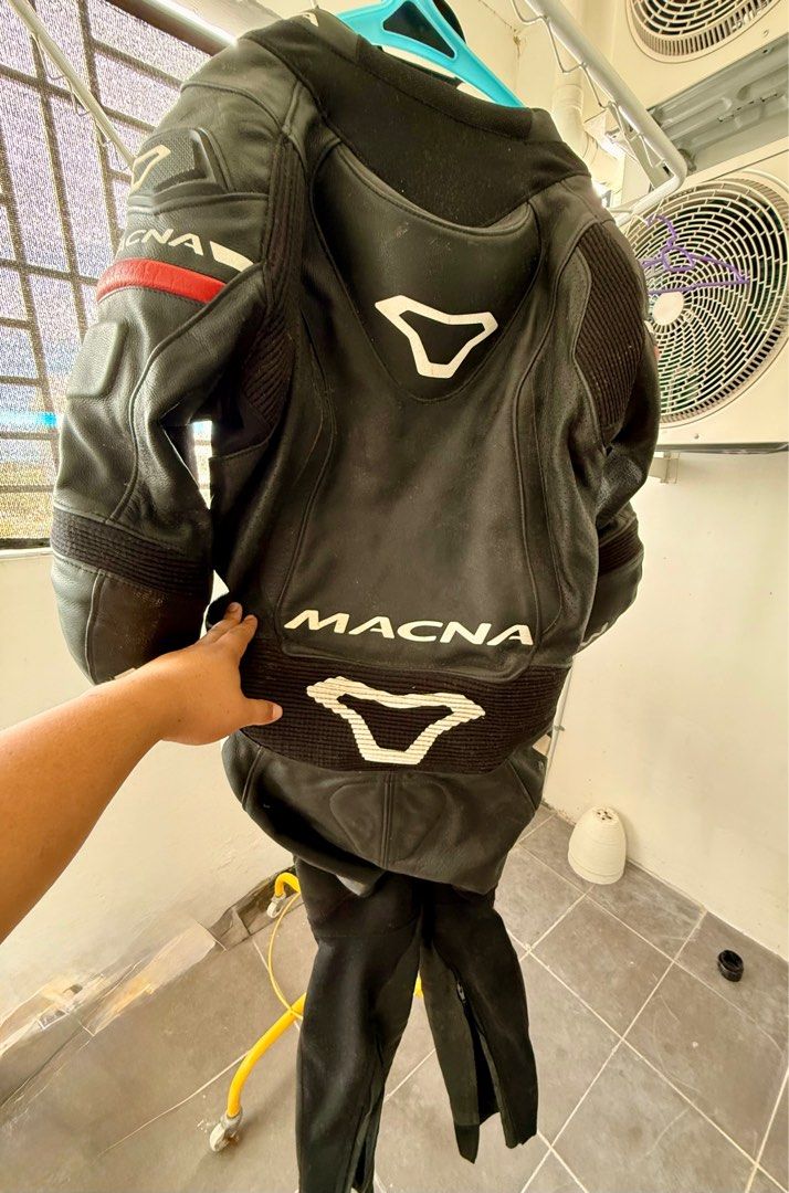 Macna One Piece Racing Suit, Motorbikes on Carousell