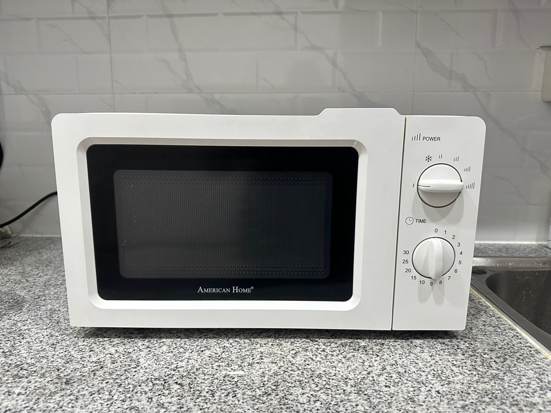 MICROWAVE (NO ISSUE) FUNCTIONING WELL, TV & Home Appliances, Kitchen ...