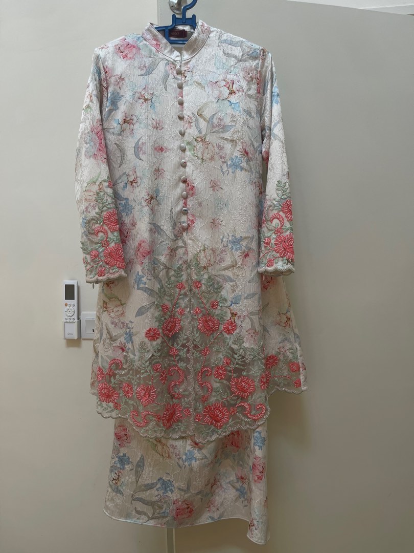 Minaz Seri Mutiara Kebaya, Women's Fashion, Muslimah Fashion, Baju ...