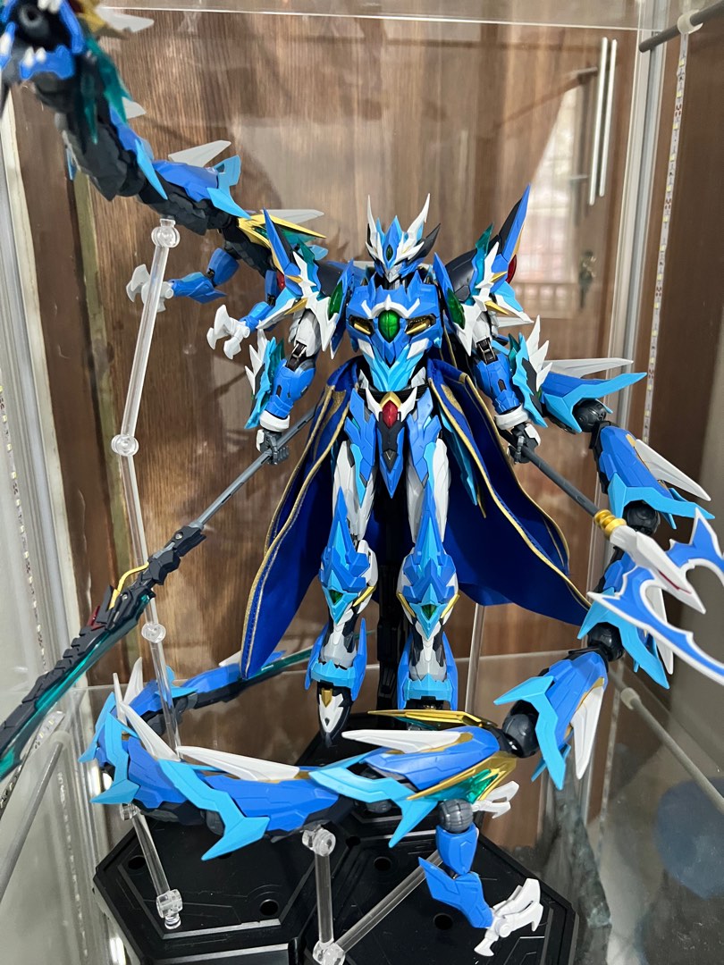 Motor Nuclear Aobing with cape, Hobbies & Toys, Toys & Games on Carousell