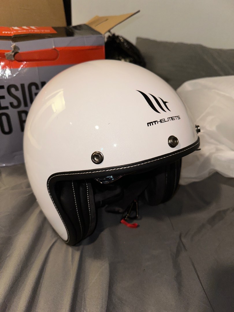 MT helmet open face, Motorcycles, Motorcycle Apparel on Carousell