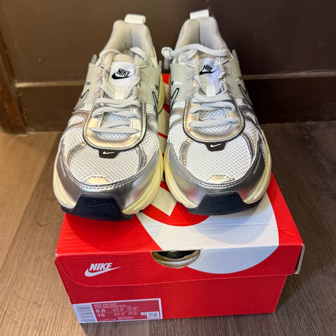 Nike y2k run, 男裝, 鞋, 波鞋 - Carousell