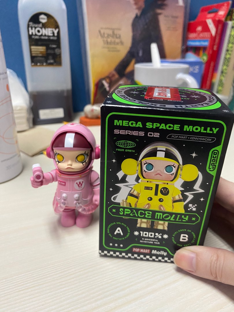 Pop mart Molly Pink Panther, Hobbies & Toys, Toys & Games on Carousell