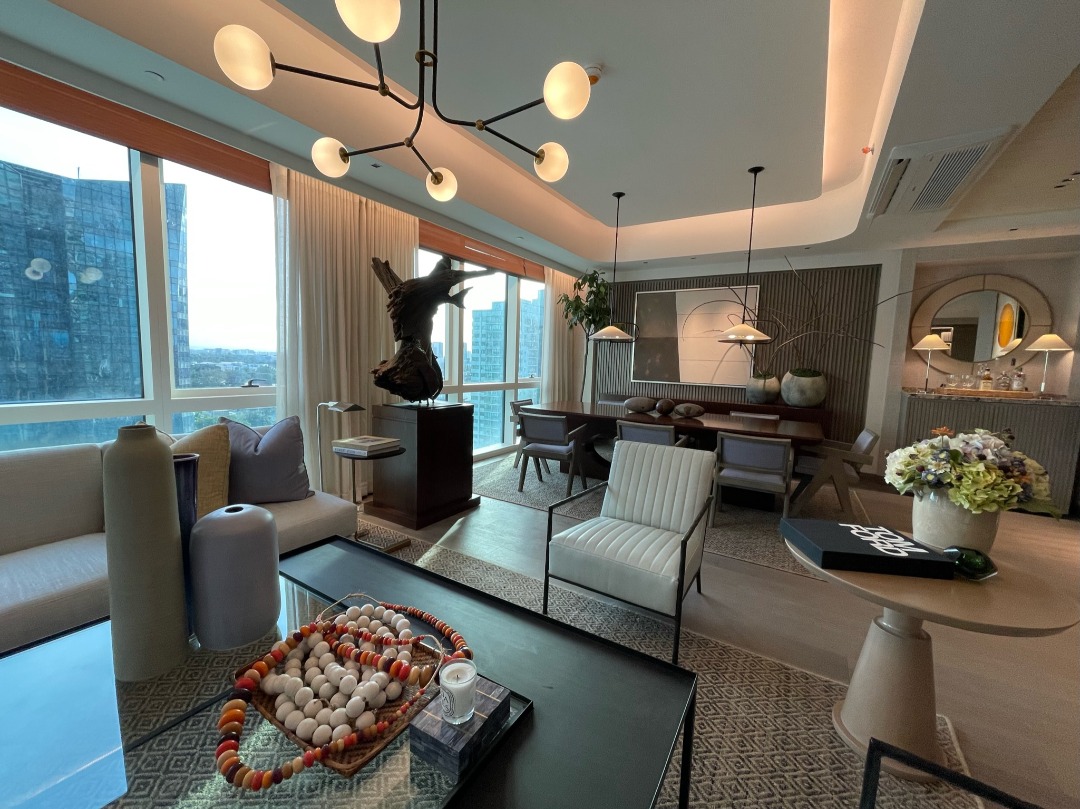 The Balmori Suites - Luxury 3 Bedrooms, 288 sqm. Rockwell Center ...