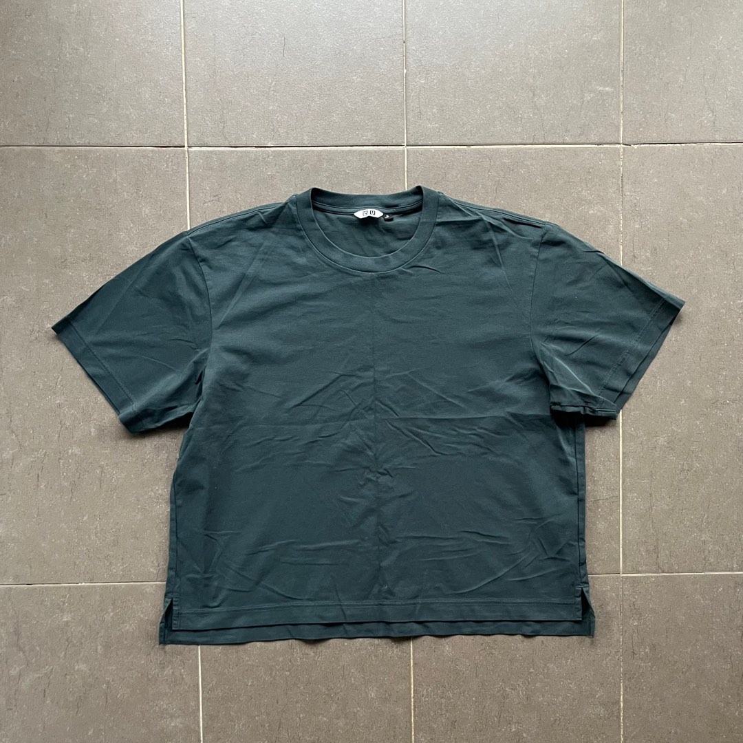UNIQLO BOXY CUT, Men's Fashion, Tops & Sets, Tshirts & Polo Shirts on ...