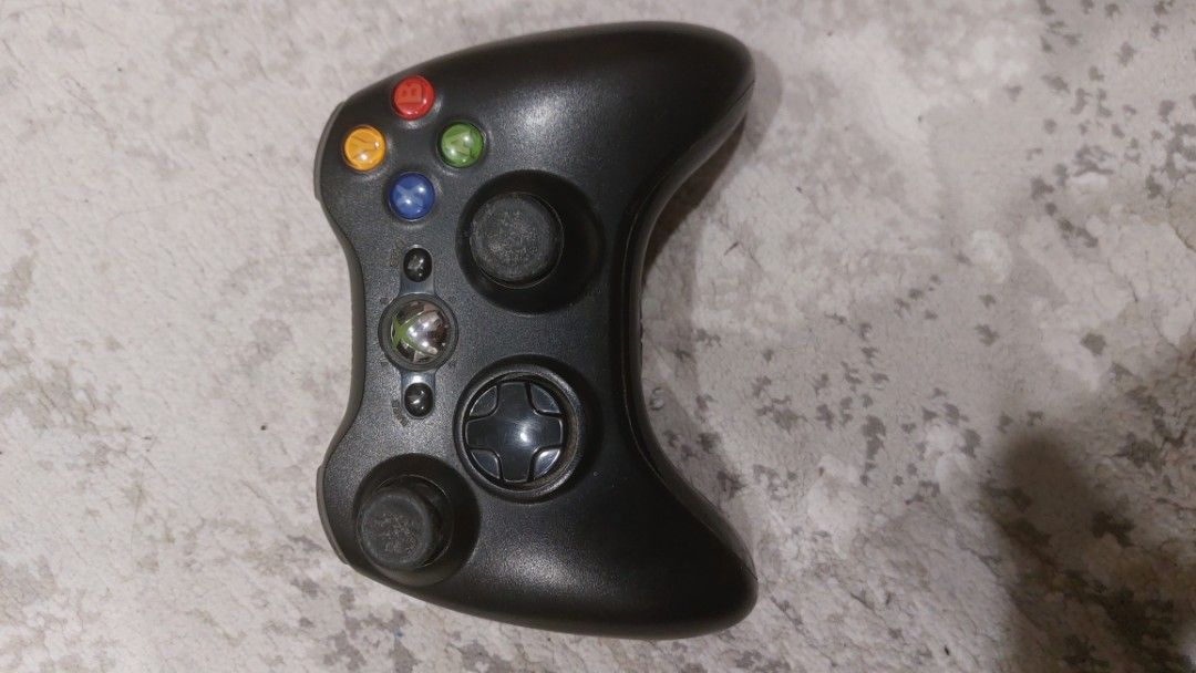 Xbox 360 complete set bundle with CD games, Video Gaming, Video Game ...