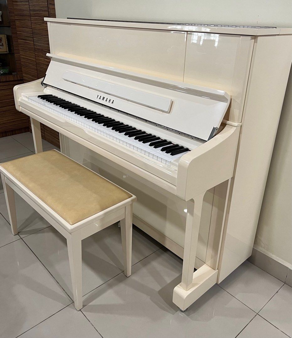 Yamaha Piano U1J PWHC, Hobbies & Toys, Music & Media, Musical Instruments on Carousell