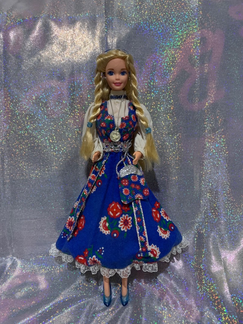 Barbie Vintage Doll - DOTW Doll of the World Norwegian Barbie 1996 ...