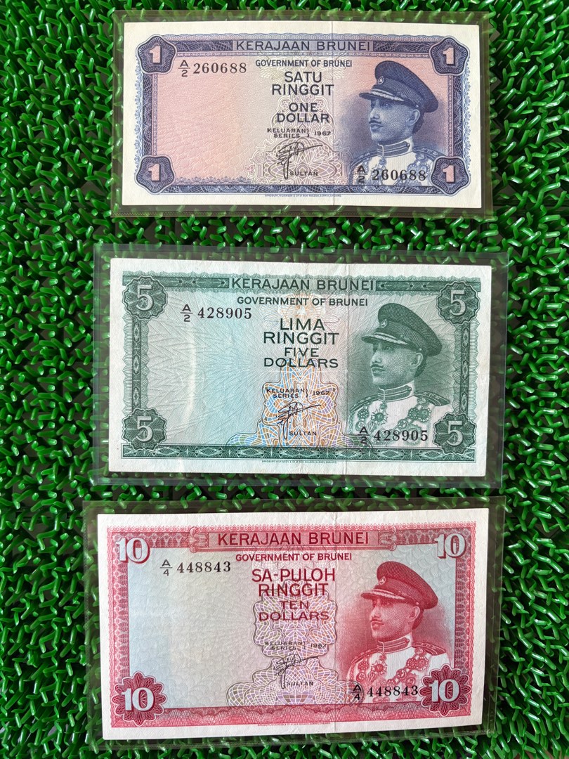 Brunei dollar 1st series notes $1,$5,$10, Hobbies & Toys, Memorabilia ...