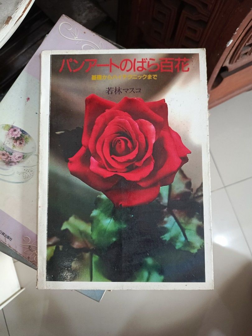 Buku tentang bunga dan cara membuat bunga menggunakan clay atau paper ...