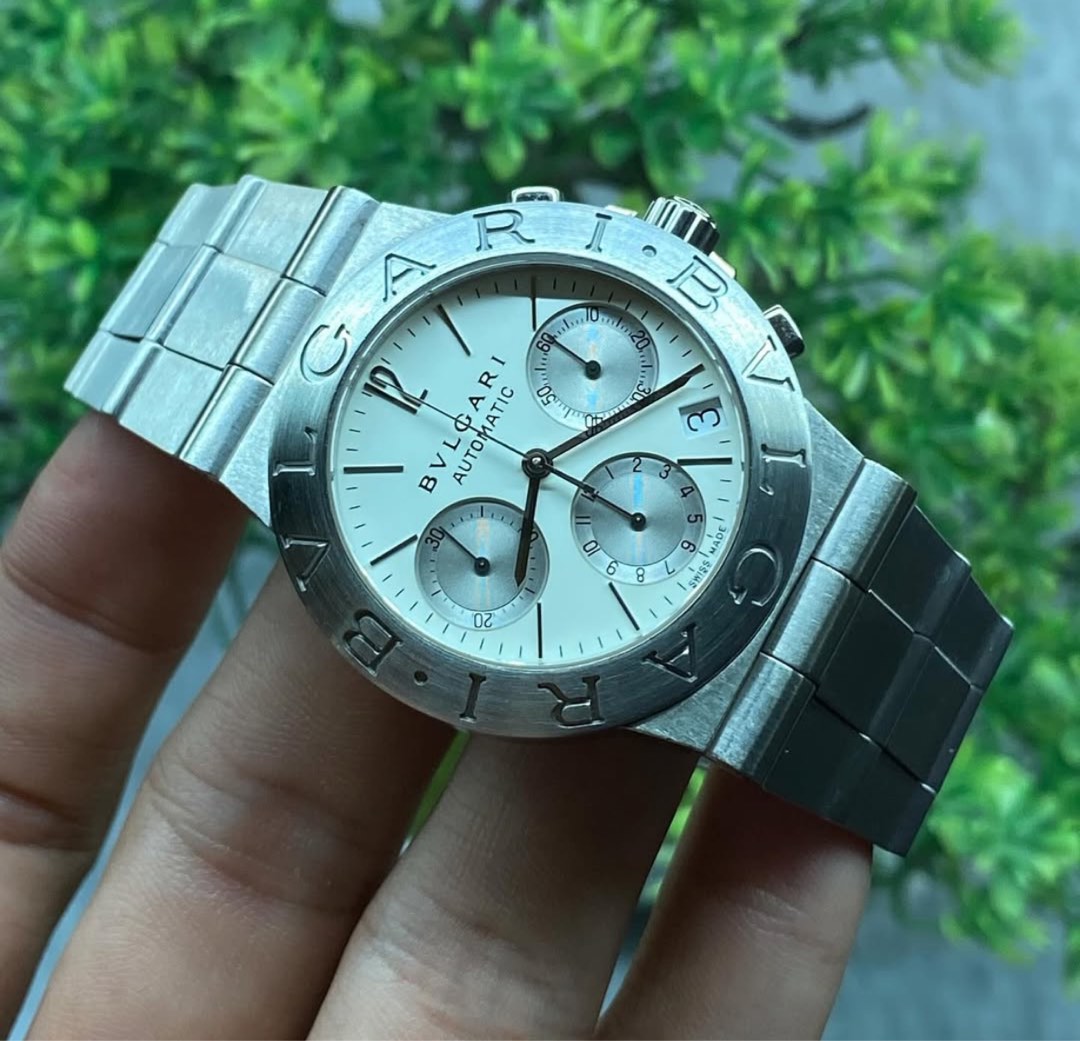 Bvlgari Diagono Chronograph White Dial CH 35 S Automatic 35mm, Fesyen Pria, Jam Tangan di Carousell