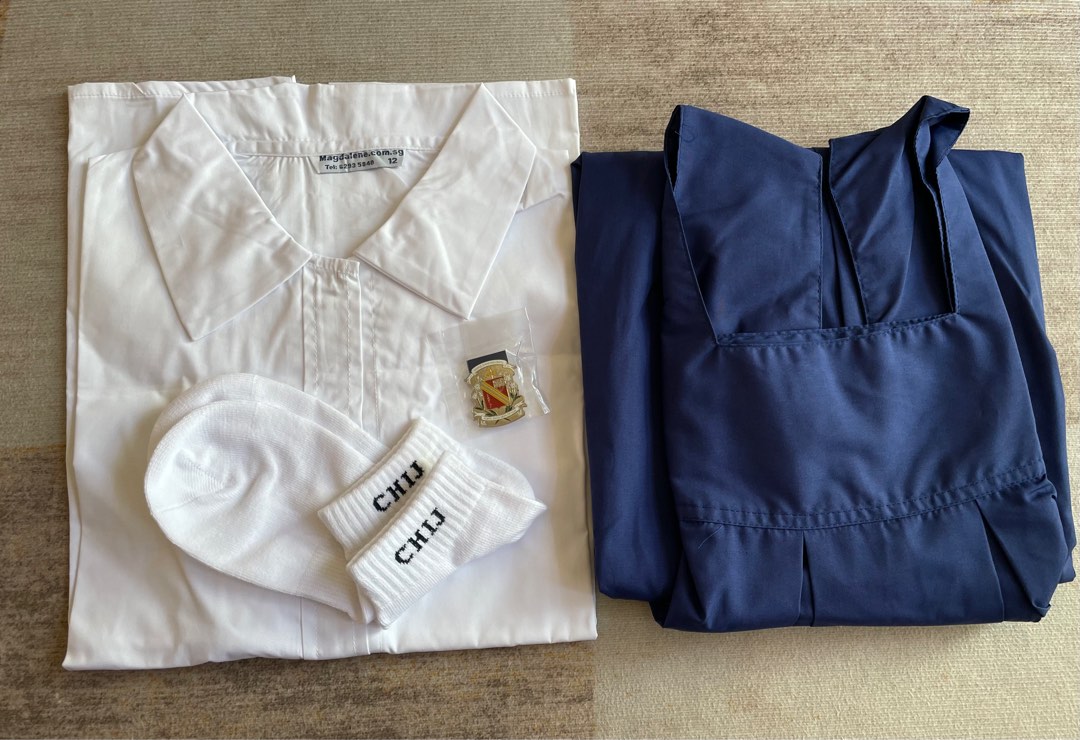 CHIJ Toa Payoh Convent Secondary School Uniform, Women's Fashion ...