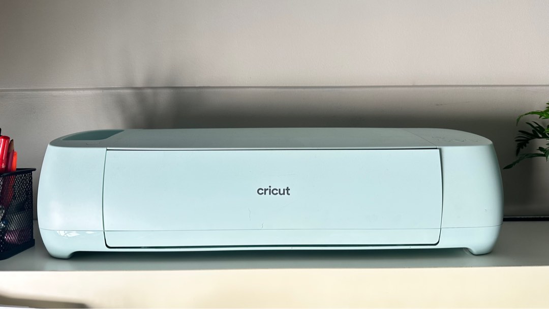 Cricut explorer 3 (Sticker cutting machine), Computers & Tech, Printers ...