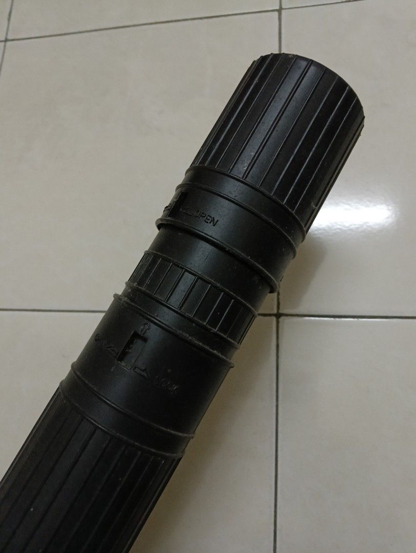 Drawing Lukisan Tube Casing, Hobbies & Toys, Stationery & Craft ...