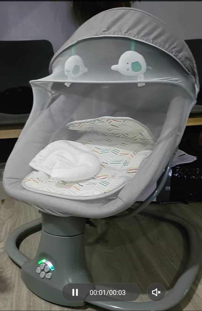 Electric Baby Rocker, Babies & Kids, Baby Nursery & Kids Furniture ...