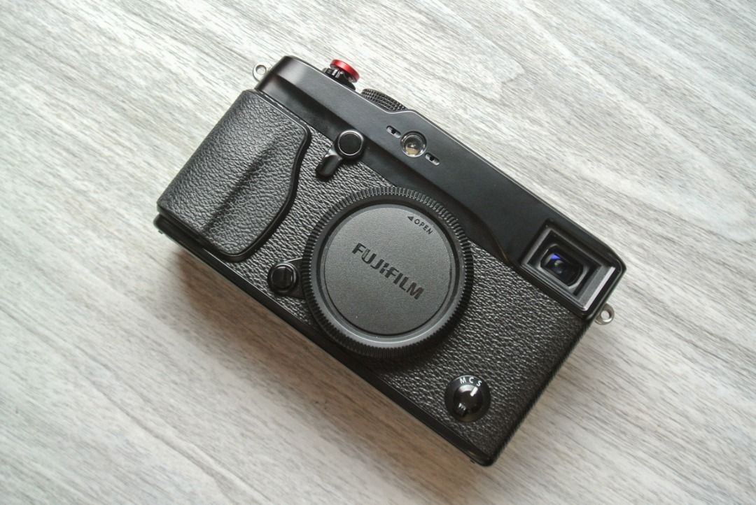 Fujifilm X-Pro1 Body - Fullset - Like New, Fotografi di Carousell