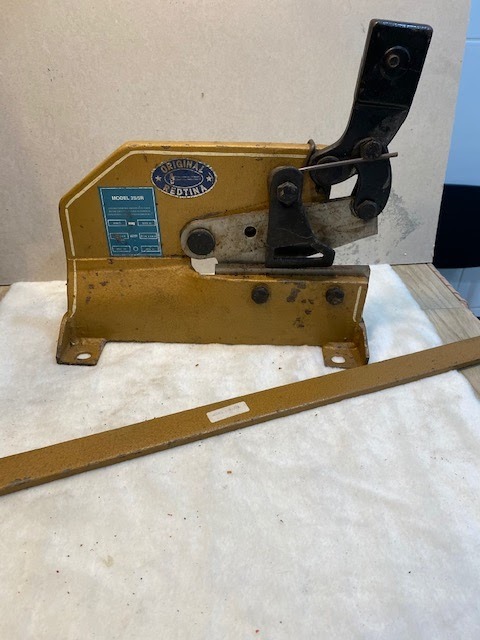 Hand Shear/ Metal Cutter Machine Redtina, Everything Else, Others on ...