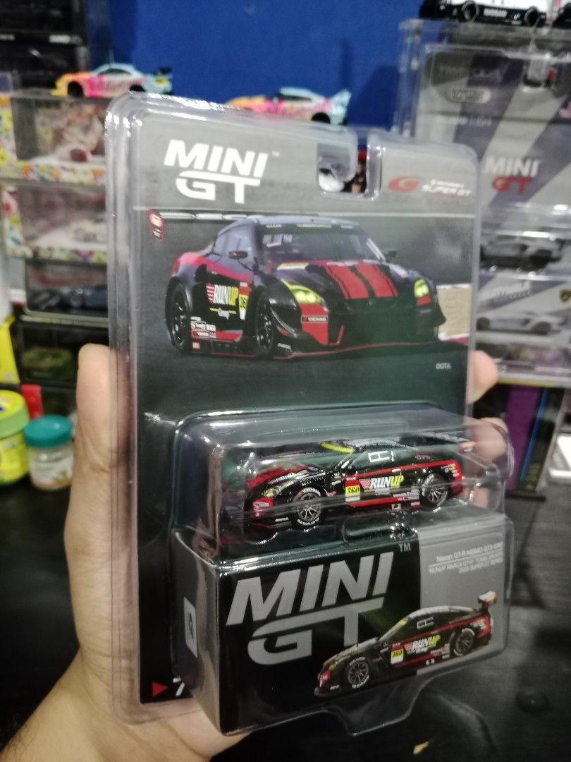 Mini GT 754 Nissan Skyline GTR R35 Nismo Black, Hobbies & Toys, Toys ...