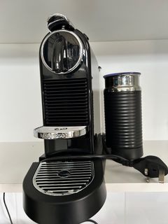 Nespresso essenza mini with milk frother, TV & Home Appliances, Kitchen ...