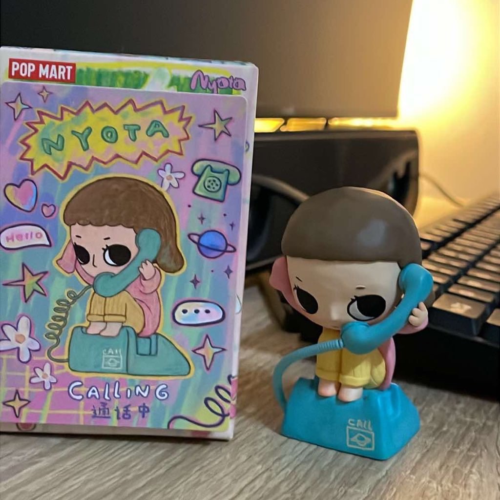 popmart nyota calling fluffy life v1, Hobbies & Toys, Toys & Games on ...