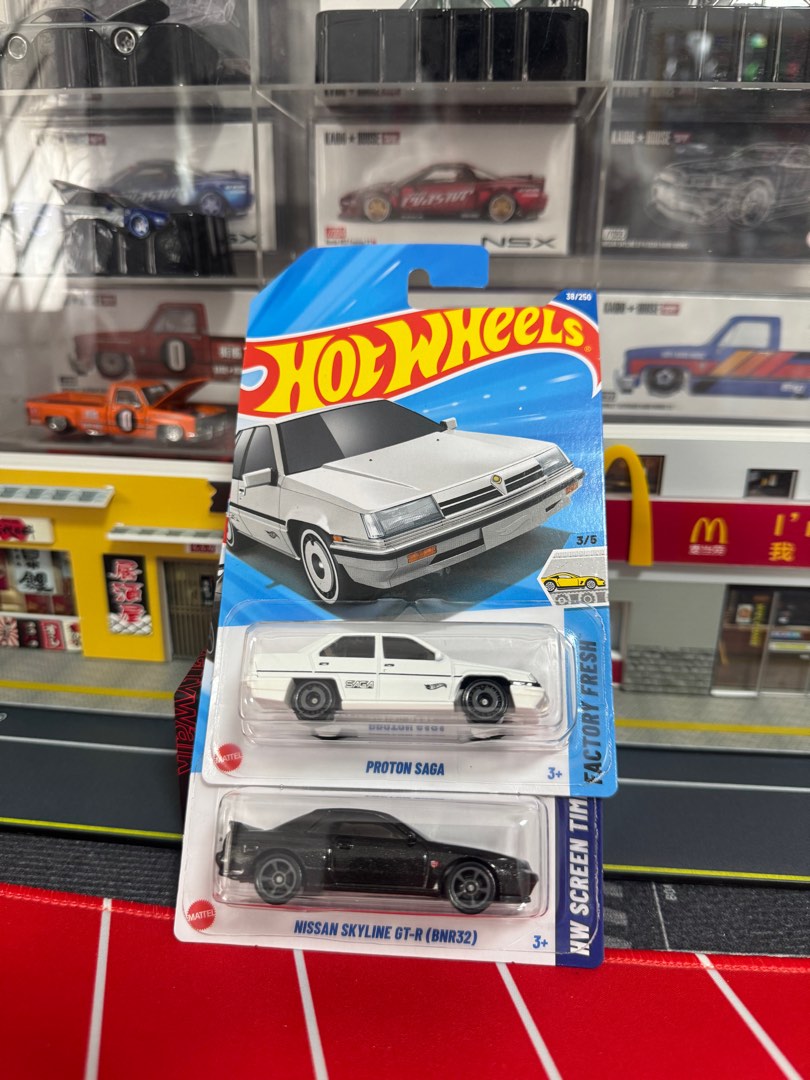 Proton saga and skyline R32, Hobbies & Toys, Toys & Games on Carousell