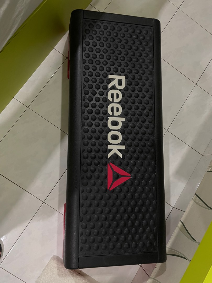 Reebok Step Abroad Adjustable Aerobic Studio Stepper Cardio Gym, Sports ...