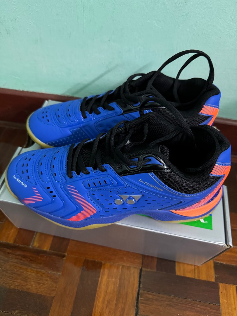 Yonex Aero Comfort Sn44, Sports Equipment, Other Sports Equipment and ...