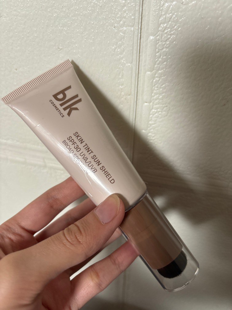 BLK skin tint sun shield Oat, Beauty & Personal Care, Face, Makeup on ...