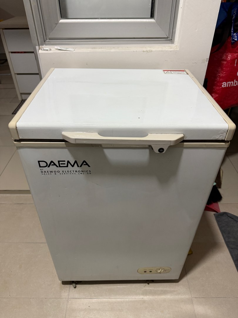 DAEMA chest freezer 108L, TV & Home Appliances, Kitchen Appliances ...