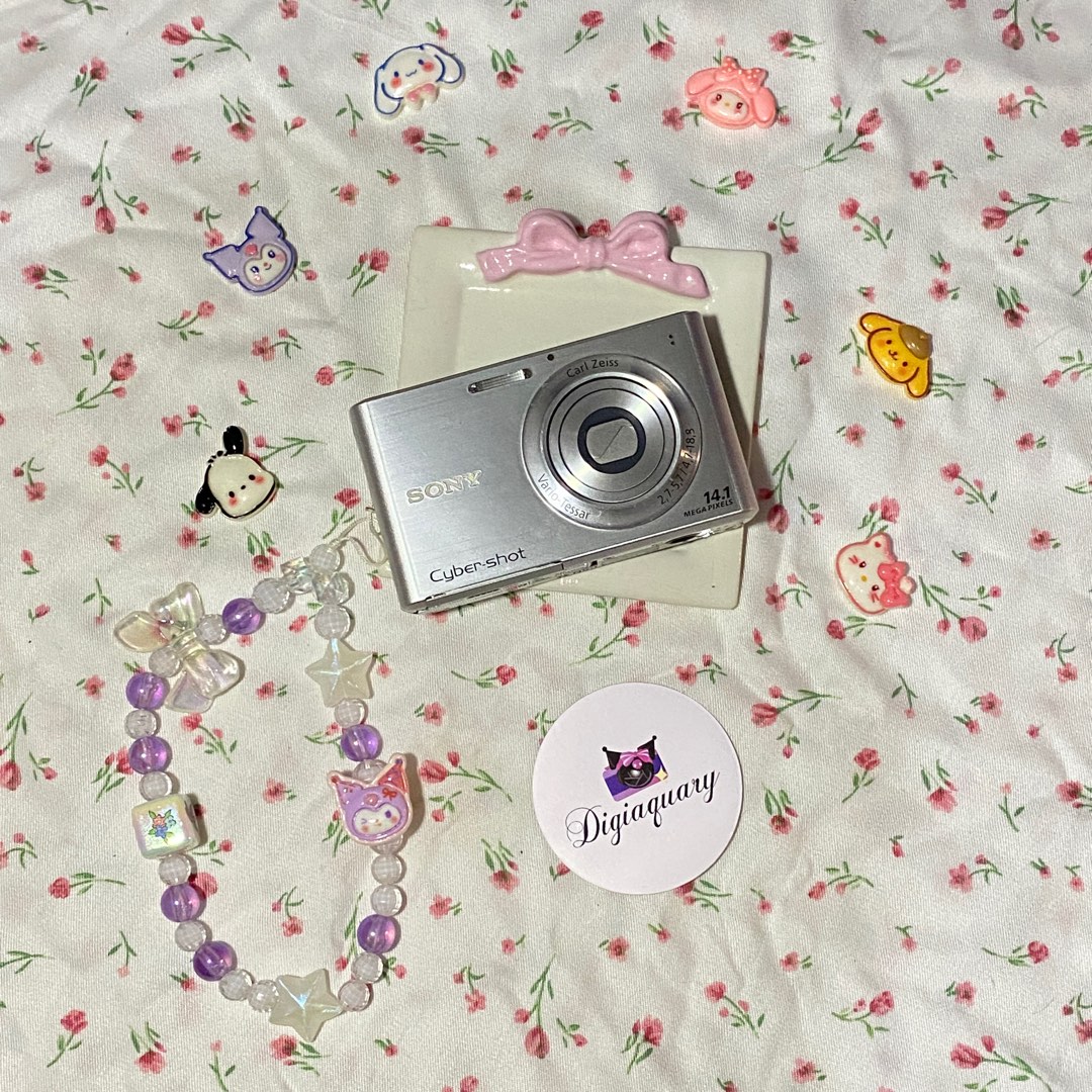digicam sony cybershot w330 silver fullset with box, Fotografi di Carousell