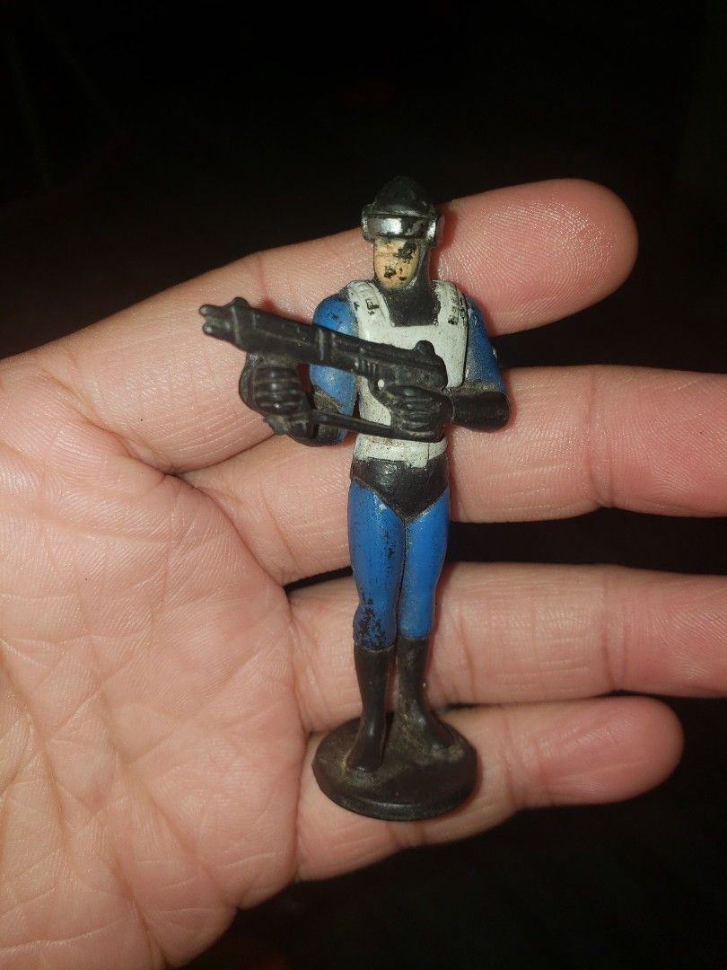 Disney Pixar The Incredibles Blade Velocipod with Island Guards Figures ...