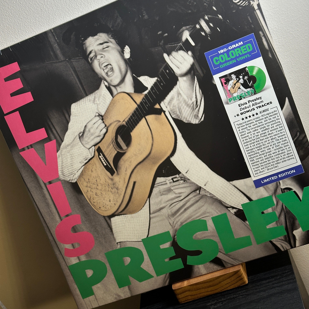 ELVIS PRESLEY Debut Album in 180gm Colored Green Vinyl, Hobbies & Toys ...