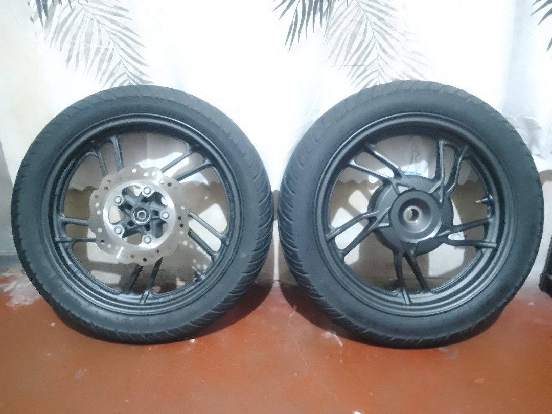 Honda Click v.3 stock mags with tires, Car Parts & Accessories, Mags ...