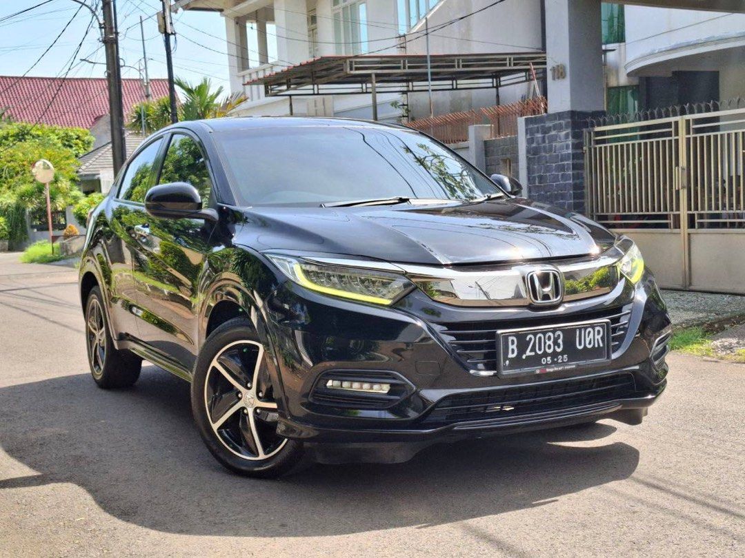 Honda HRV 1.8 Prestige AT 2020 Hitam, Mobil & Motor, Mobil untuk Dijual di Carousell