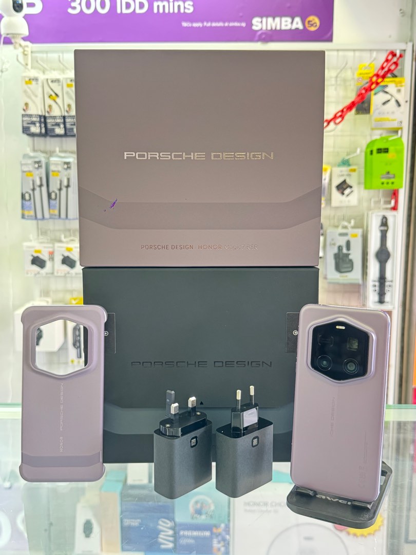 Honor Magic 7 Pro RSR Porsche Design | 24GB RAM & 1TB ROM | 9.99/10 ...