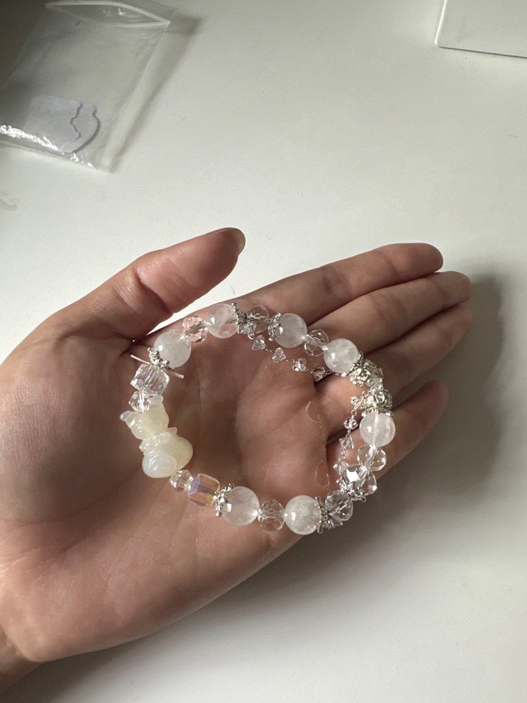 Kuromi Moneybag White Phantom Crystal bracelet, Women's Fashion ...