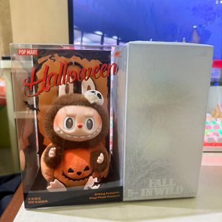 POP Mart Labubu Fall in Wild (Big) 40cm - Ready Stock, Hobbies & Toys ...